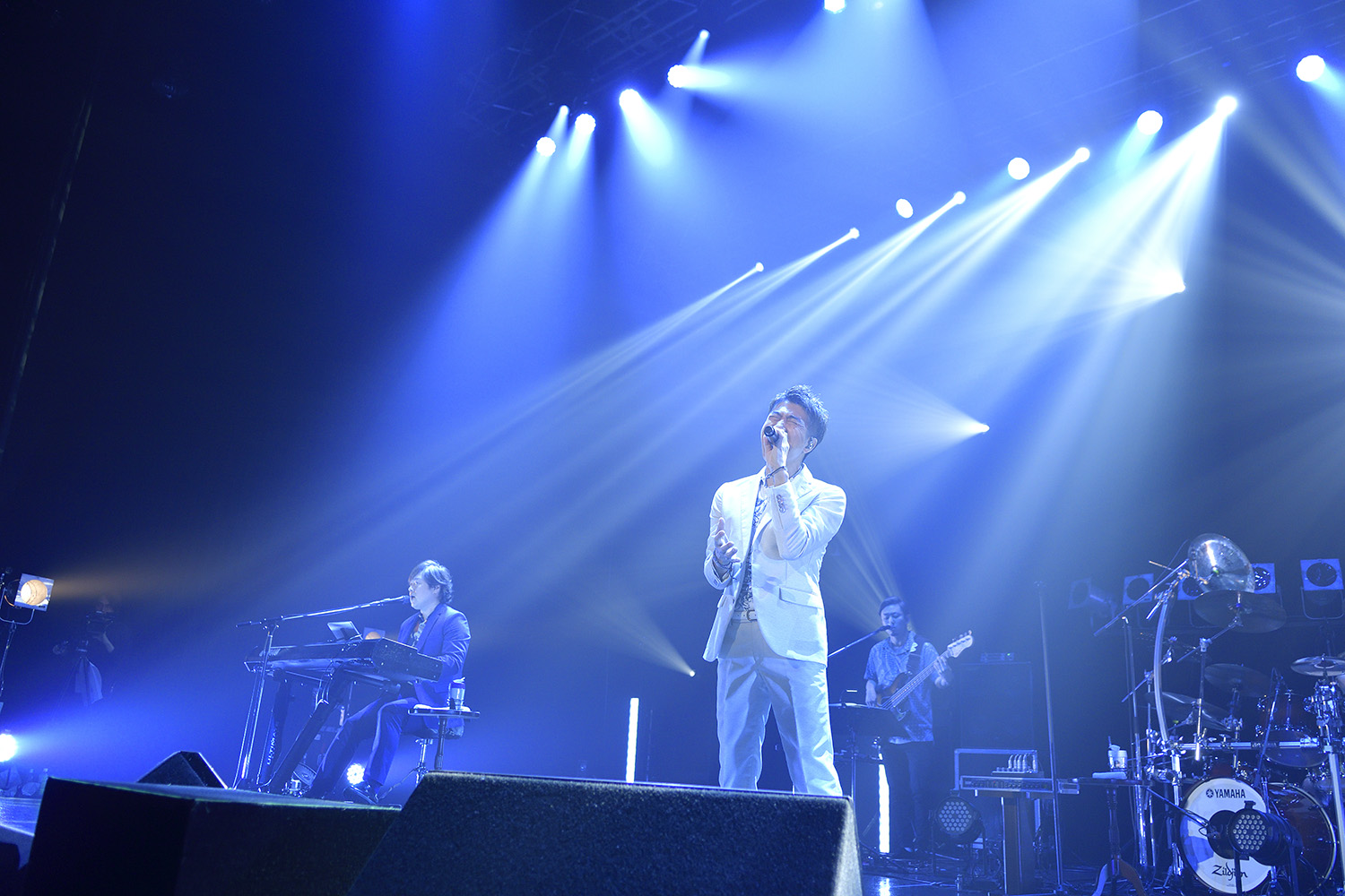 DEEN、代表曲ありレア曲ありのリクエストライブで見せた現在 | Rolling Stone Japan(ローリングストーン ジャパン）