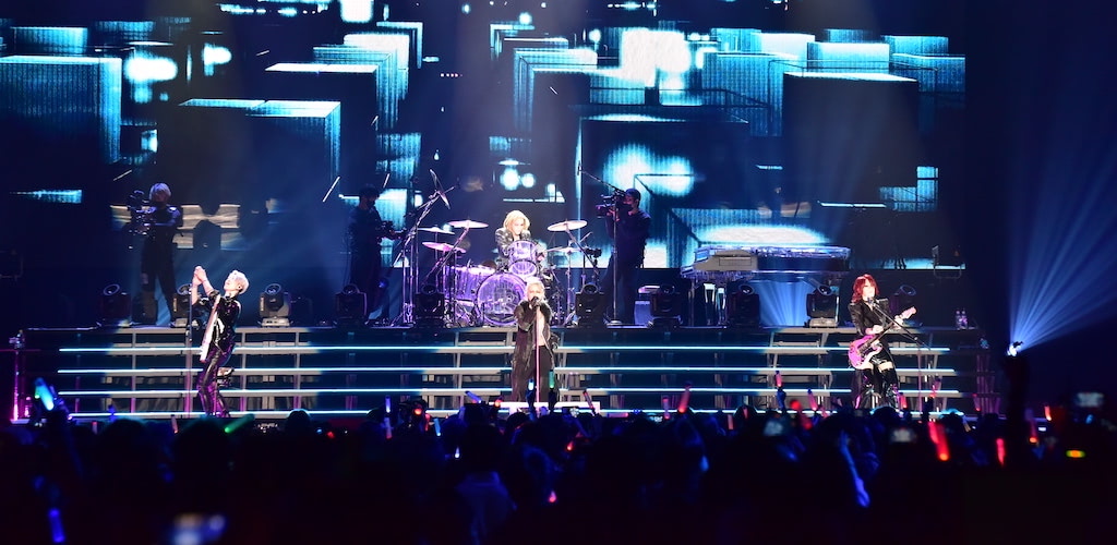 THE LAST ROCKSTARS、圧巻のデビューツアー「誰がこういう未来を予想してた？」 | Rolling Stone Japan ...