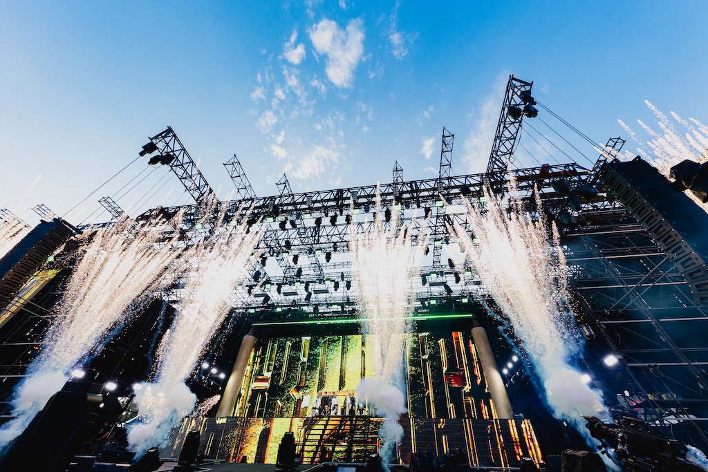 「BMSG FES’25」レポート、BMSGの歩みを総括し、未来を明るく照らした4時間 | Rolling Stone Japan(ローリングストーン ジャパン）